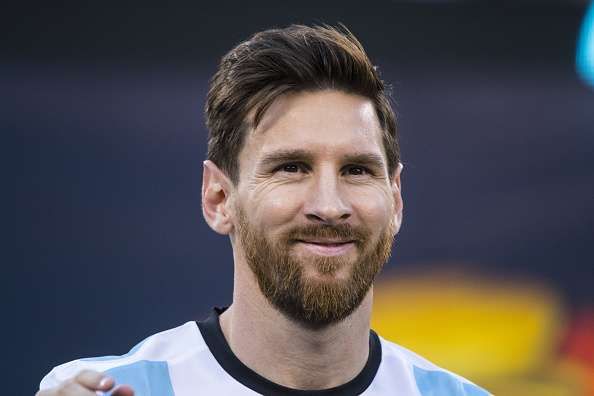 Reports: Lionel Messi could make a comeback according to a friend